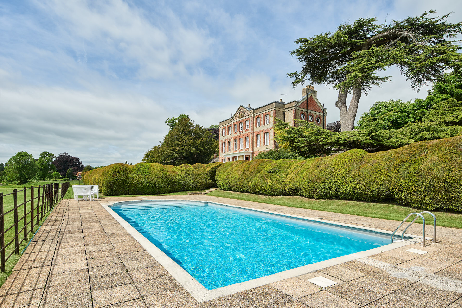 Group Holiday Cottages with Pools | Luxury Cottages